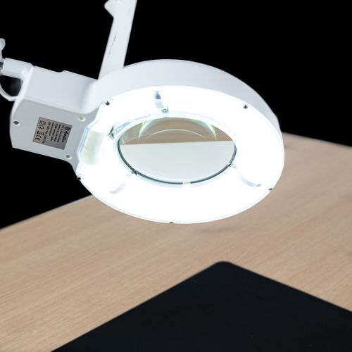 Circular Magnifying Lamp - Fluorescent - Rapid Racking
