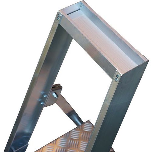 Industrial Aluminium Platform Step Ladders - Rapid Racking