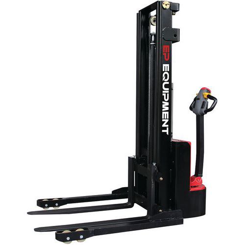 Electric Powered Straddle Stacker/Truck - Rapid Racking